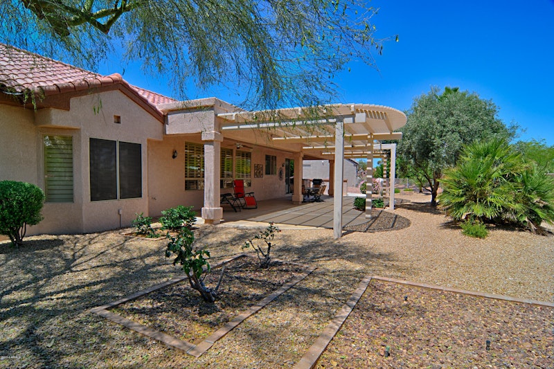 Excellent Sun City Grand Location a Premiere Home - 18551 N SUNRAY ...