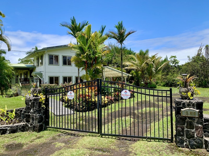 Coastal Kaloli Point Custom Home - 15 880 Lemiwai Road, Keaau HI